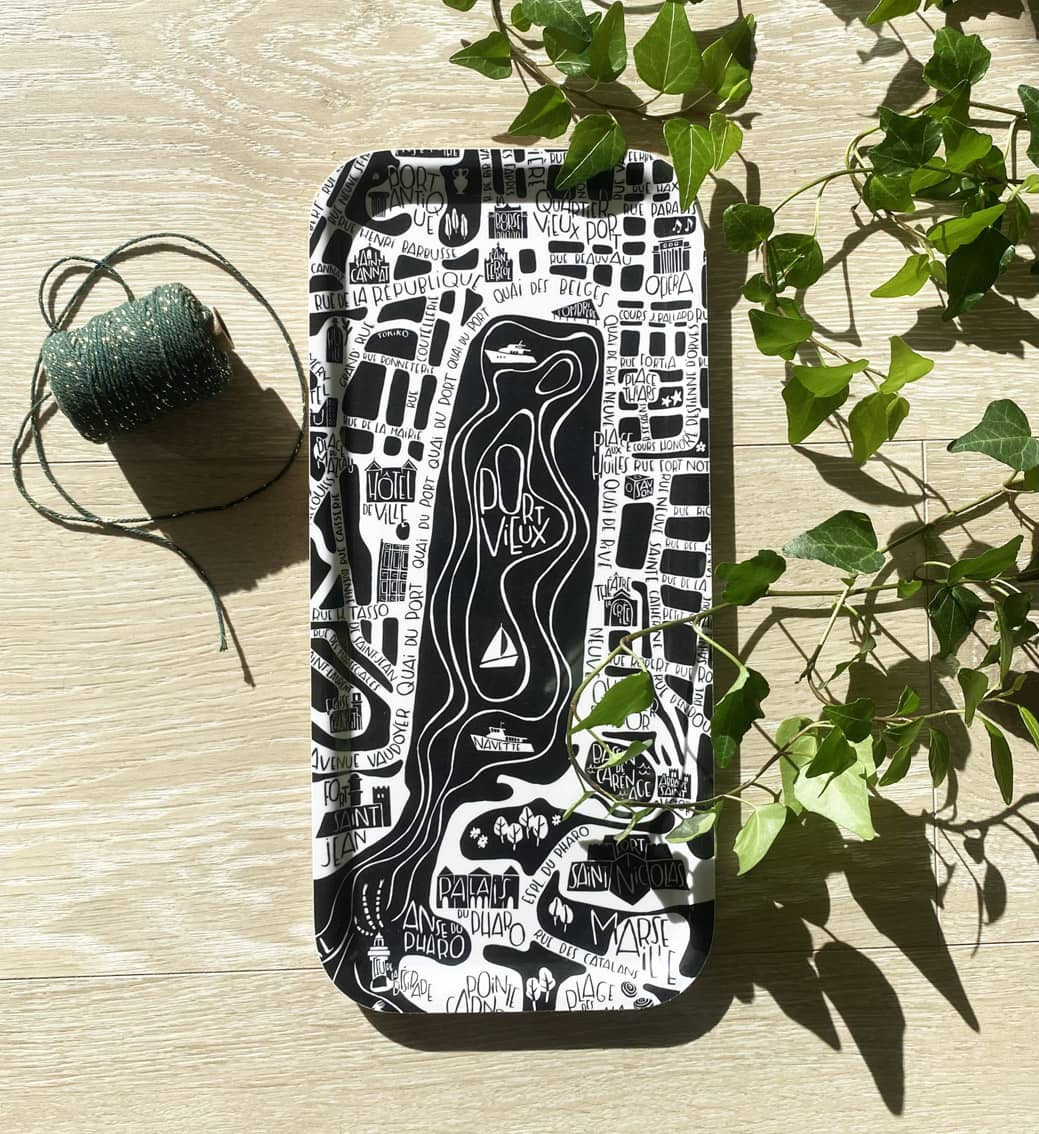 Plateau en bois MARSEILLE : Un Souvenir de la Cité Phocéenne – TOKIKO ...